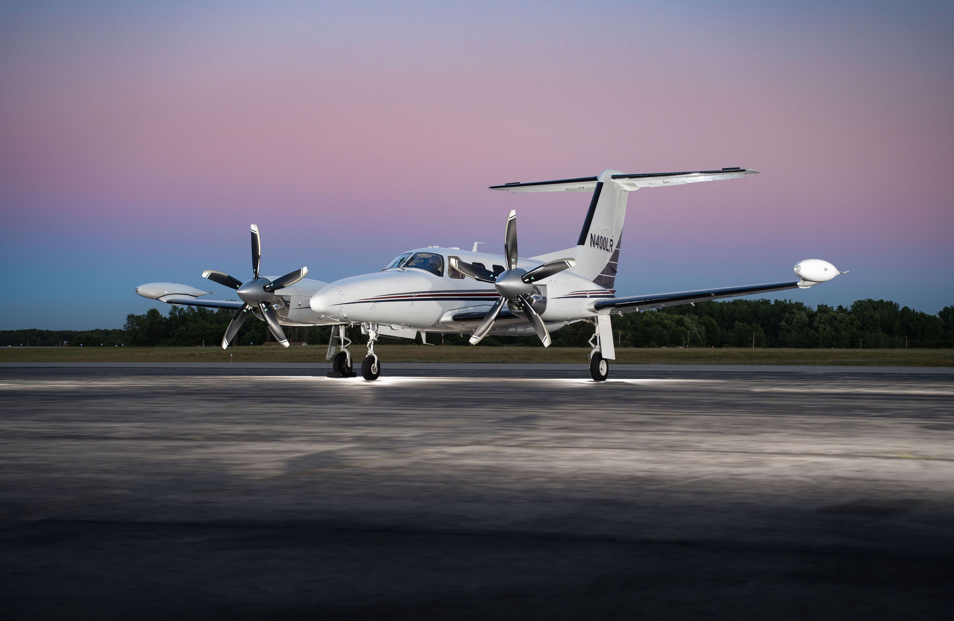 Piper Cheyenne 400LS - N400LR | SOLJETS