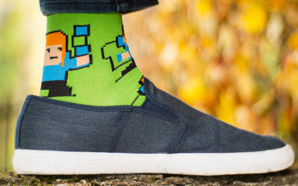 Top 31 Employee Incentive Gifts for 2024 By Categories