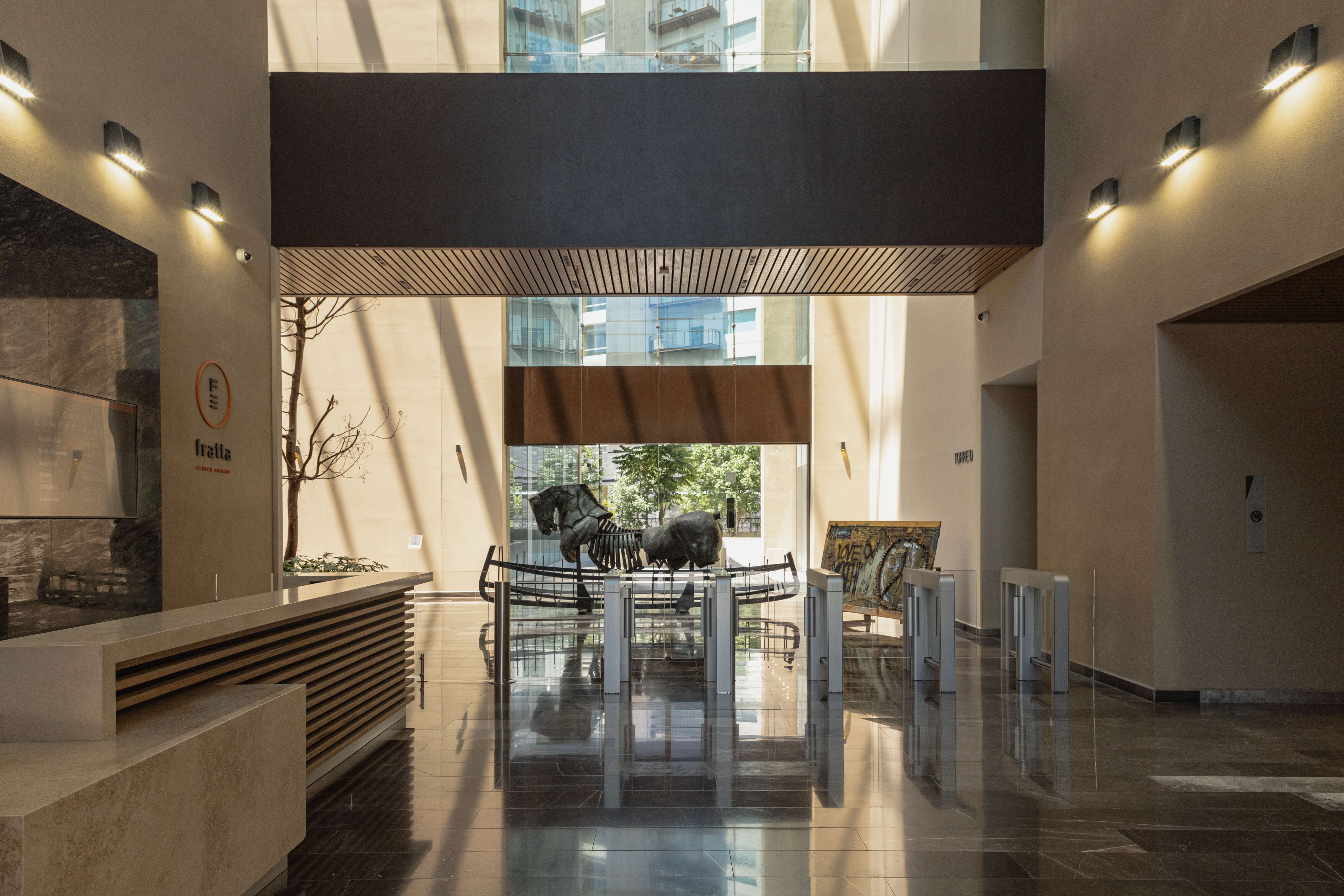 Fratta Center Sonata