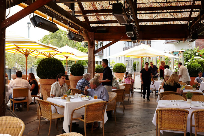 9 Stand Out Restaurants In Downtown Napa | Napa Valley Balloons