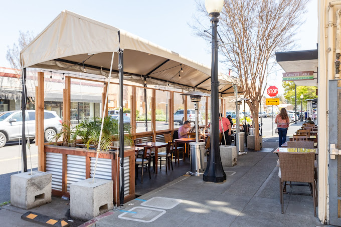 9 Stand Out Restaurants In Downtown Napa | Napa Valley Balloons