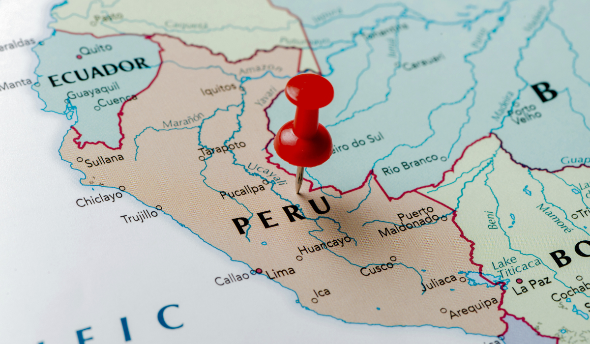 Dozens Seek Peru Online Licences