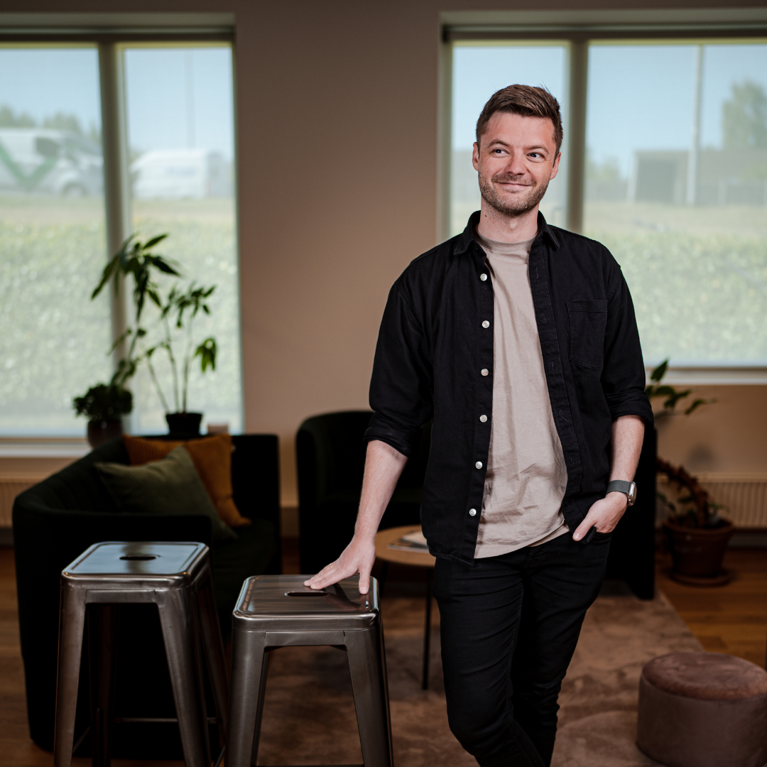 Record-Breaking Month Proves Power of Phygital E-commerce