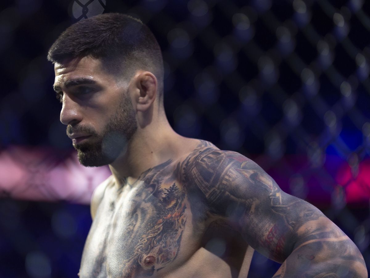 Inside the Octagon: Ilia Topuria's Intense Training Revealed