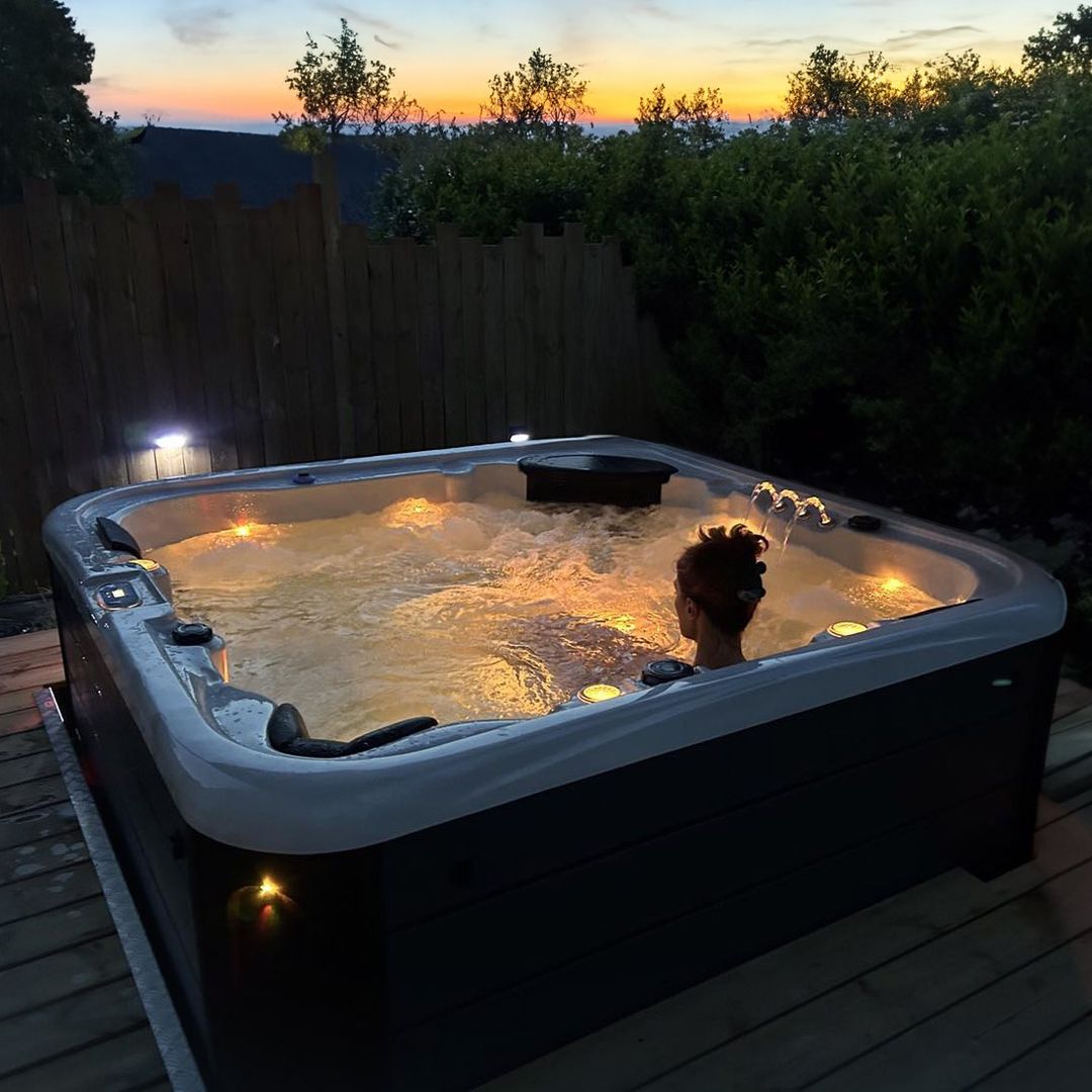 Giovanni Riboli - Marque de spas, spas de nage et jacuzzi