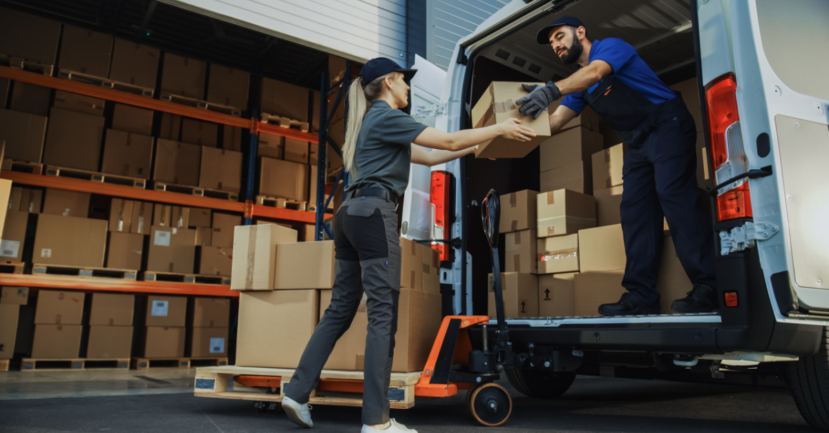 How Final Mile Logistics Companies Improve Operational Efficiency — FRAYT