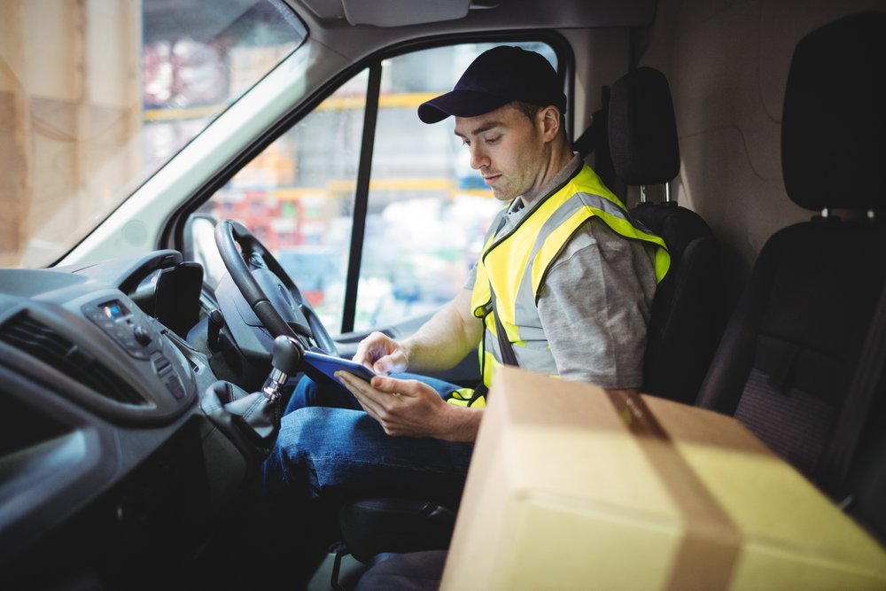 What is a Courier Delivery App? — FRAYT
