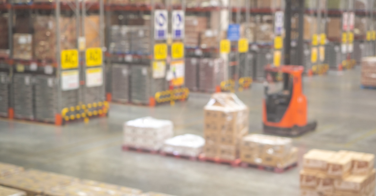How Cross-Docking Streamlines Middle Mile Logistics