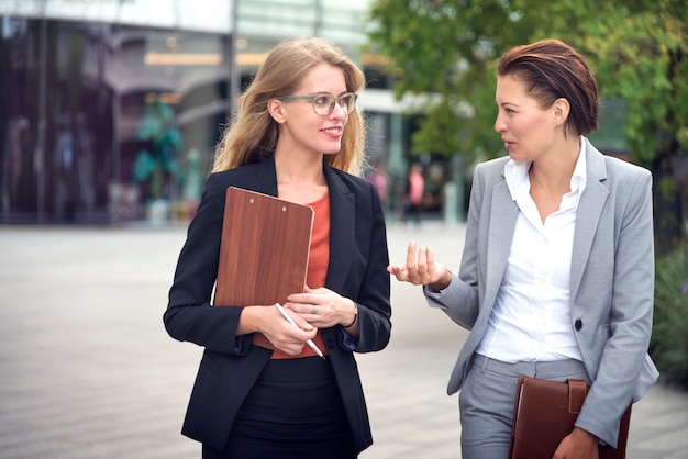 Guia Prático para Elaborar um Currículo em Russo: Modelos e Dicas ...