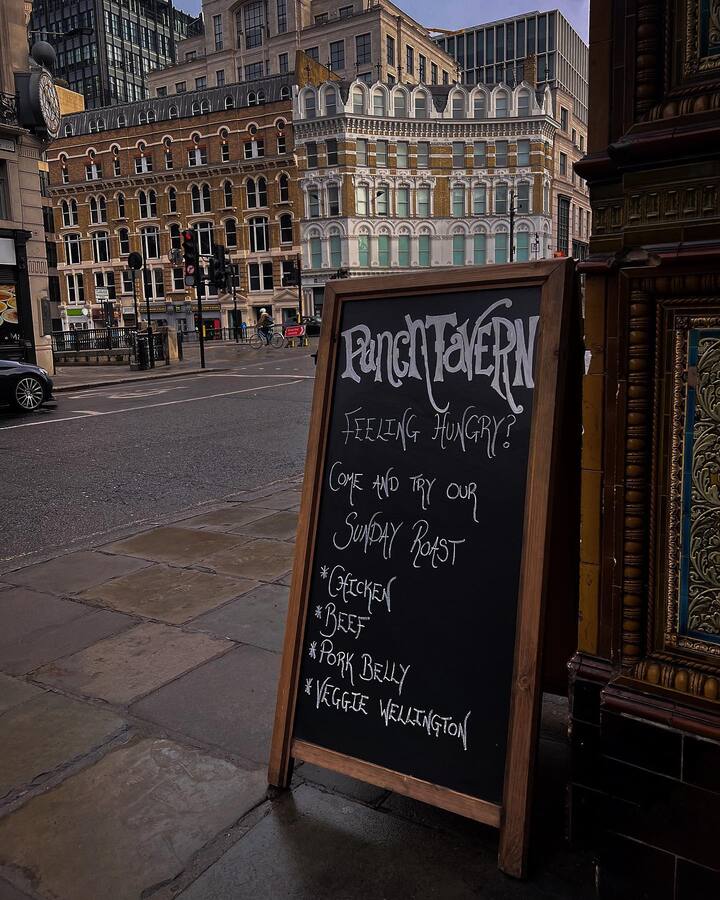 Punch Tavern • Fleet Street