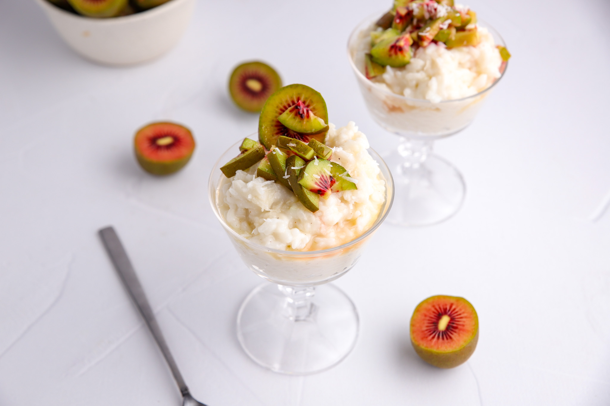 Coconut and Kiwifruit Rice Pudding Cups | Wonky Recipe