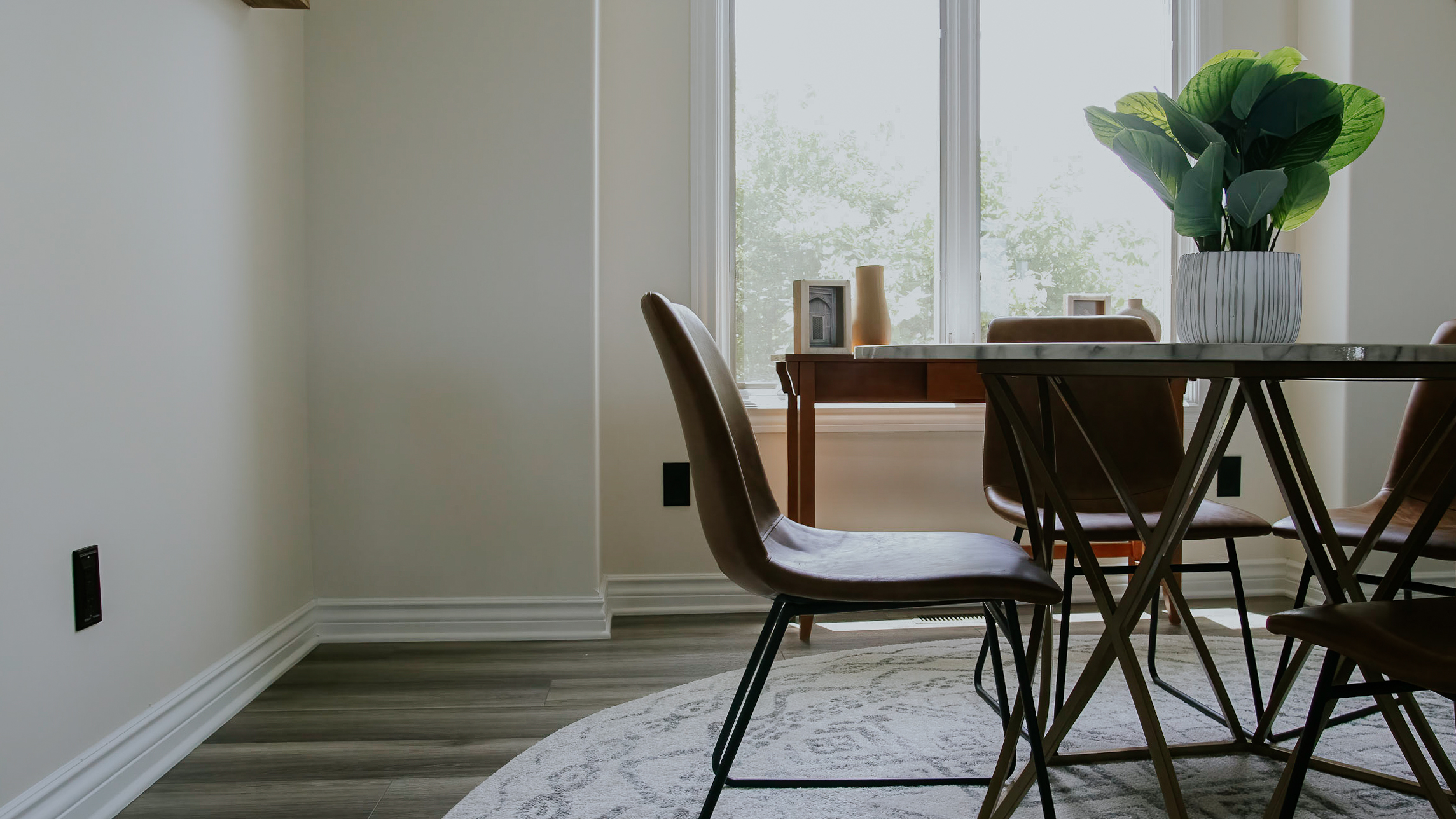 Architectural Details in Interior Design: Molding and Trim