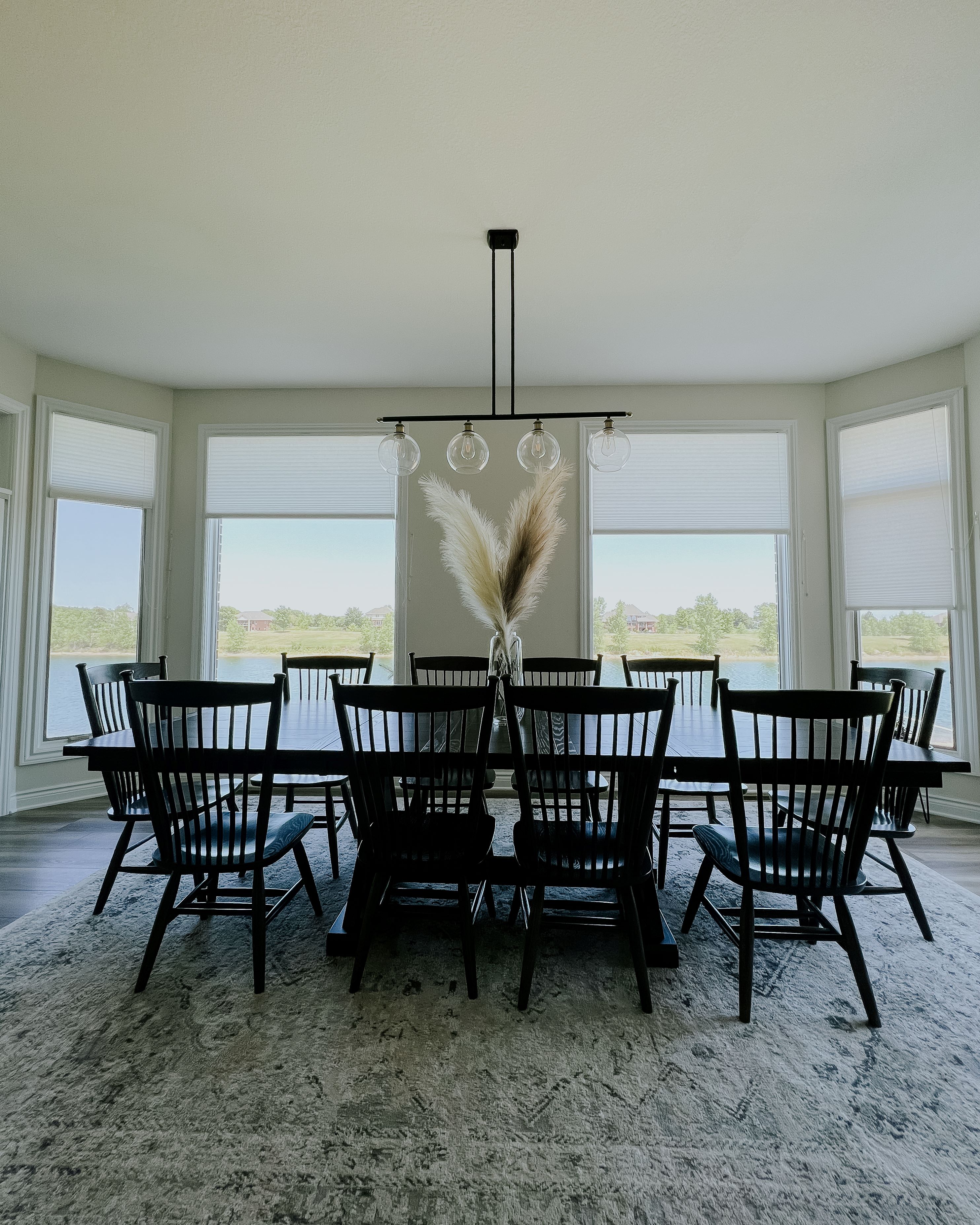 Luminous Living: Elevating Your Dining Experience with the Perfect ...