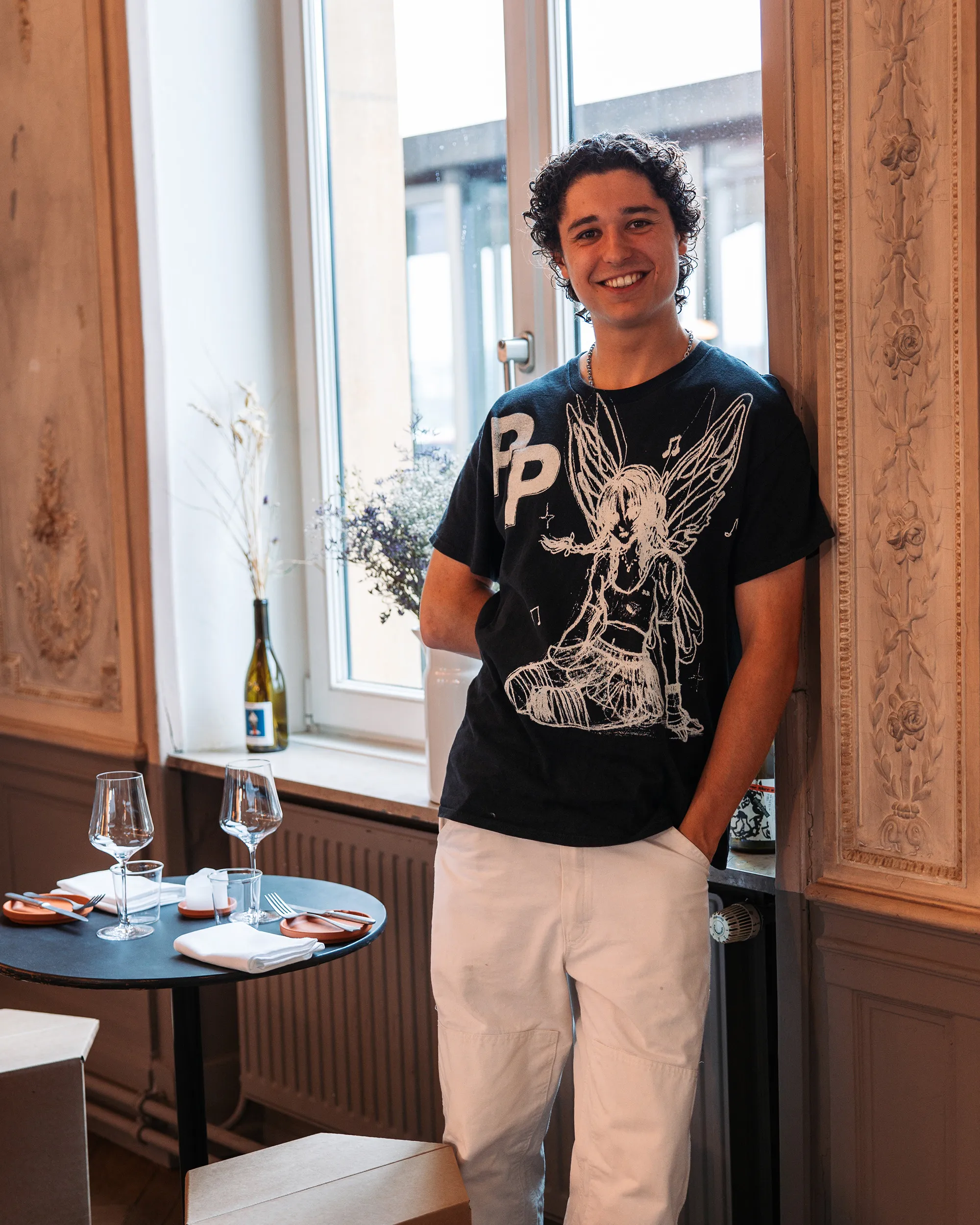 Public House: Local Cuisine & Artisanal Wines