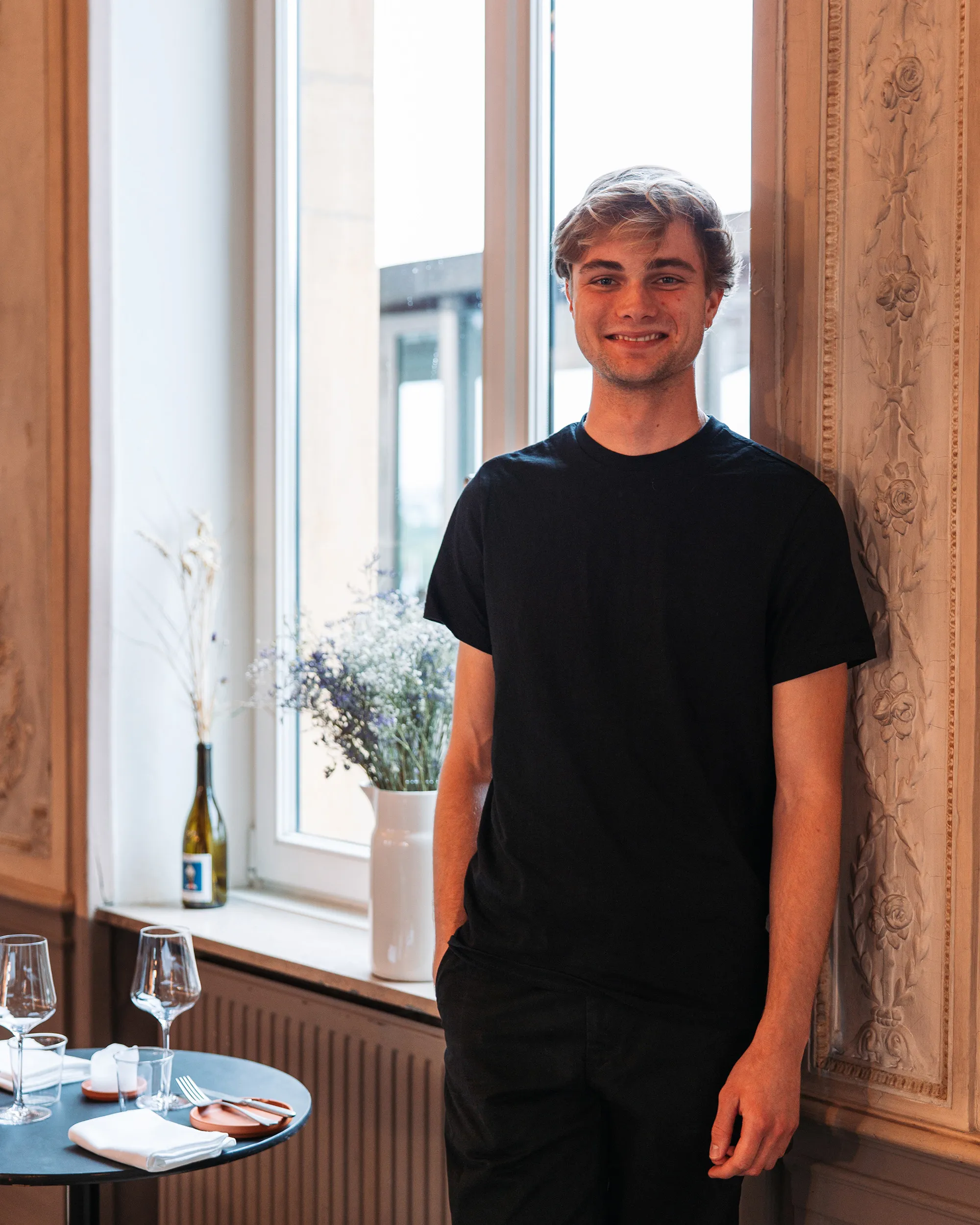 Public House: Local Cuisine & Artisanal Wines