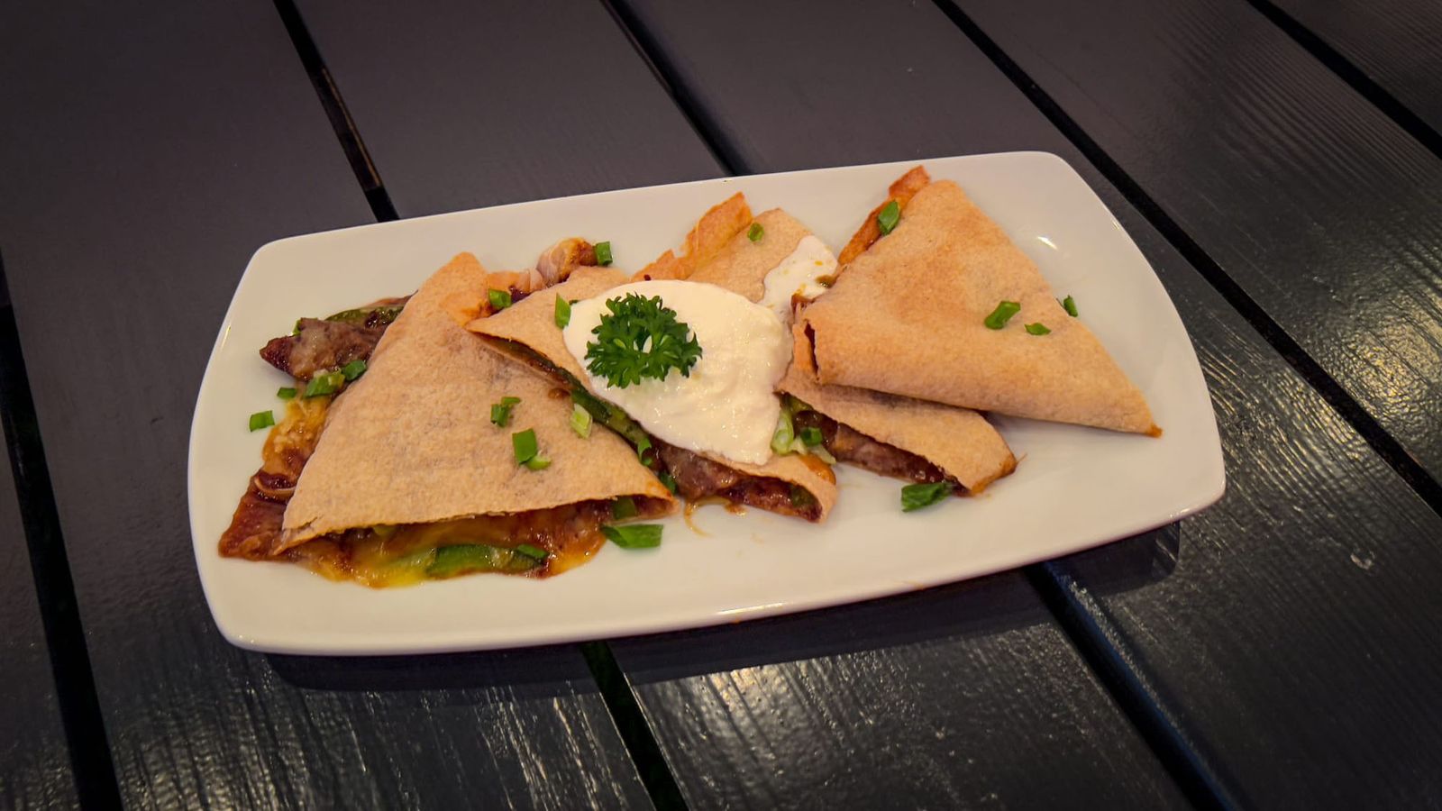 Home page [www.sippingroom246.com]