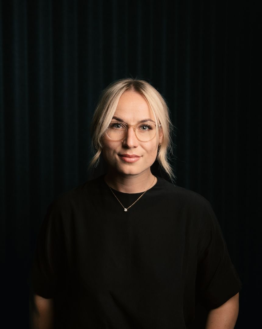 Miksi tuore johtaja Tiina tahtoi pysyä töissä elämänsä haastavimpana ...