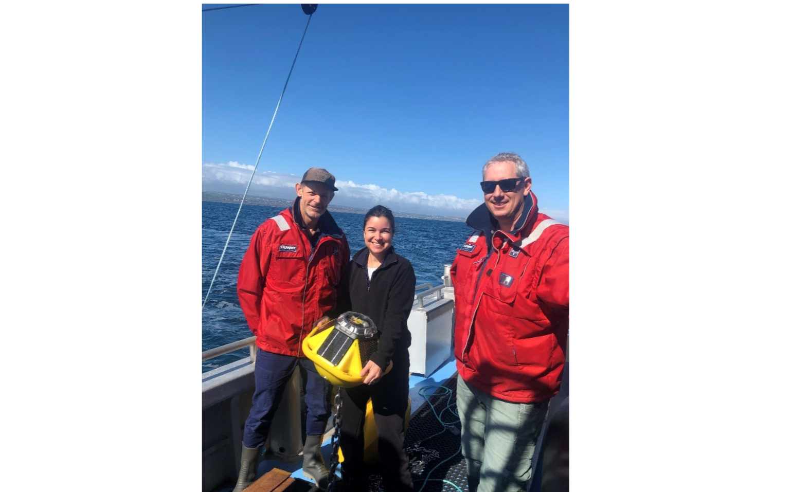 Spotter buoys deployed in South Australia to provide real time wave ...