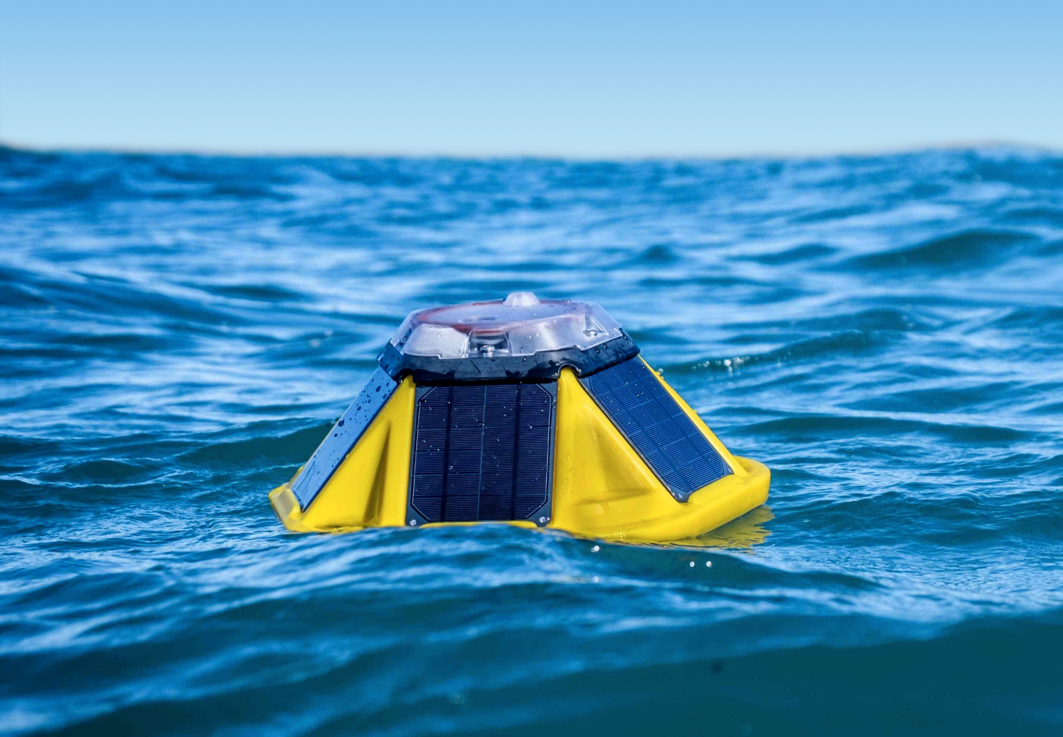 Navy, Sofar Ocean Partner on Ocean Data Collection Tech Research