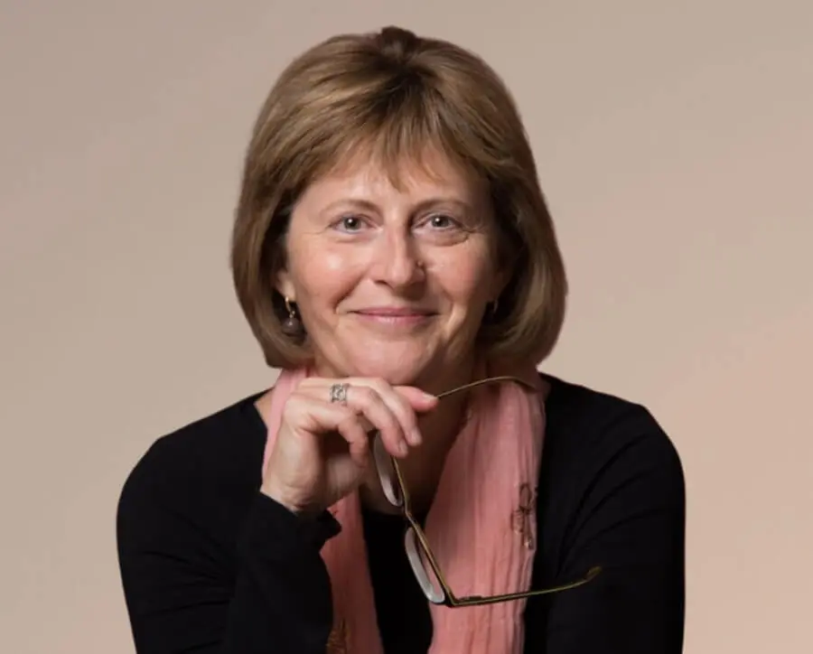 Saga Fiction: Why Should You Read (and Write) It? | The Blog | The Novelry