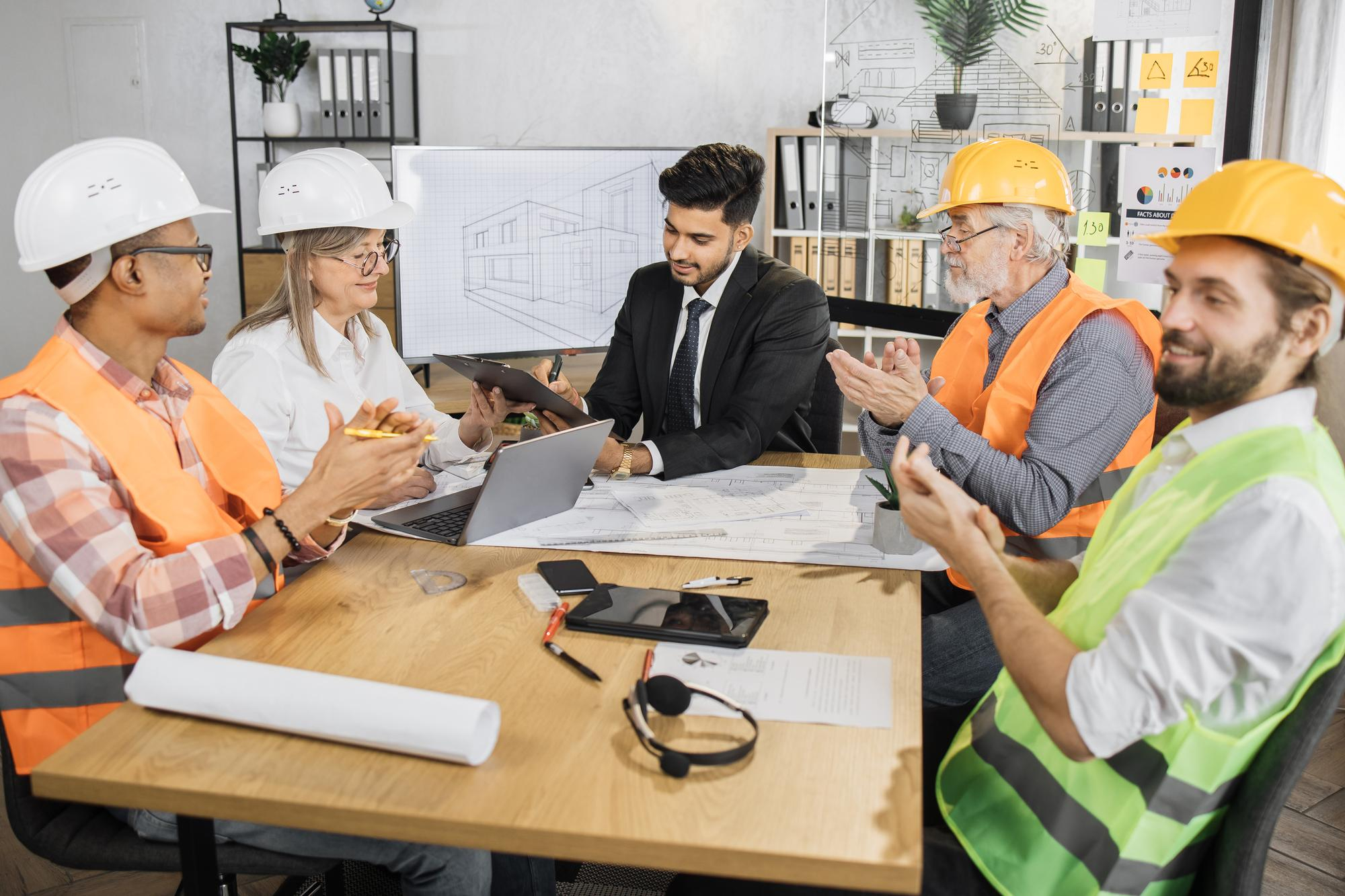 Keep Your Construction Projects on Track with Powerful Project Management Software | KYRO ...