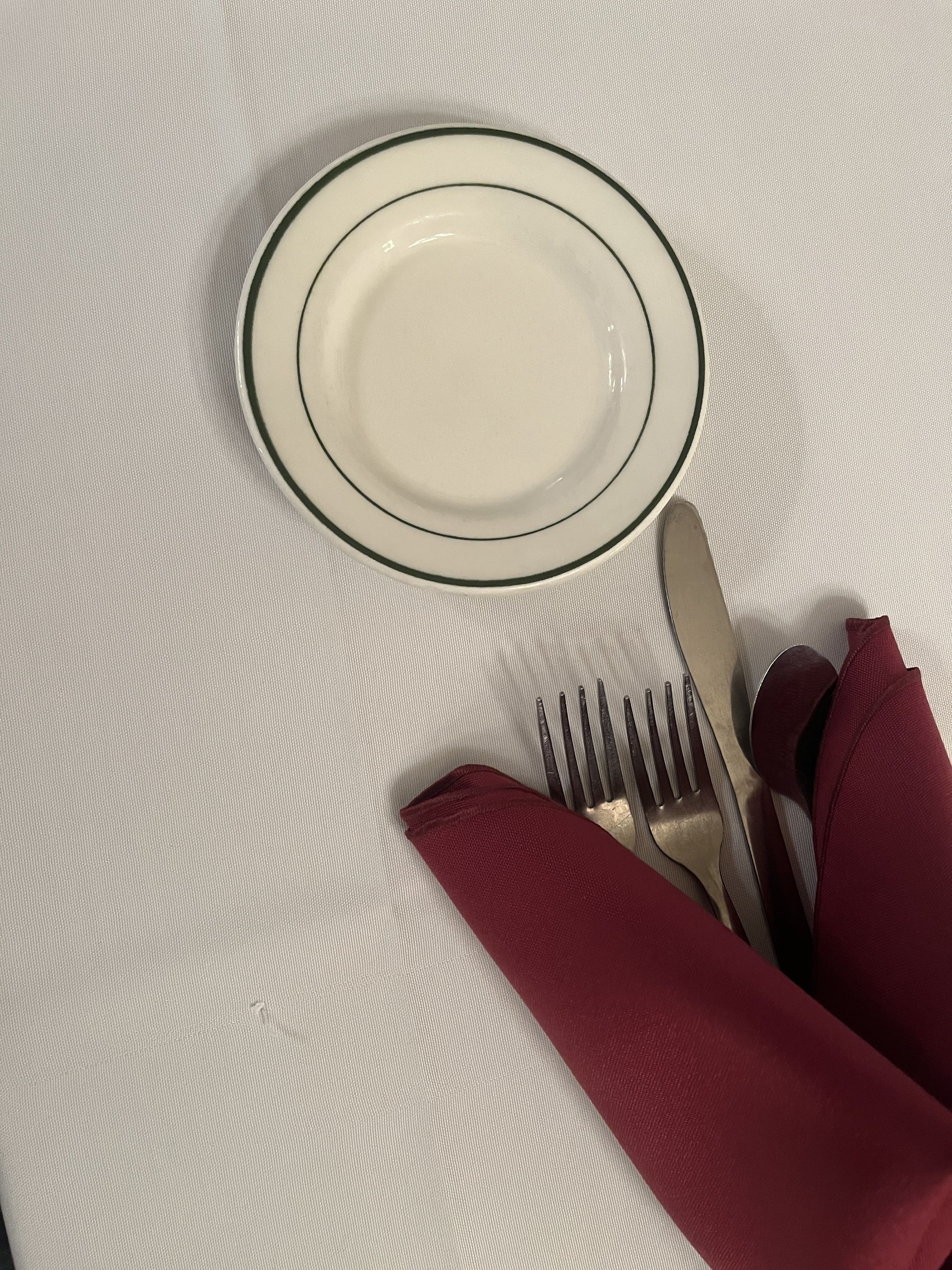 Jimmies White House Inn | Experience The History