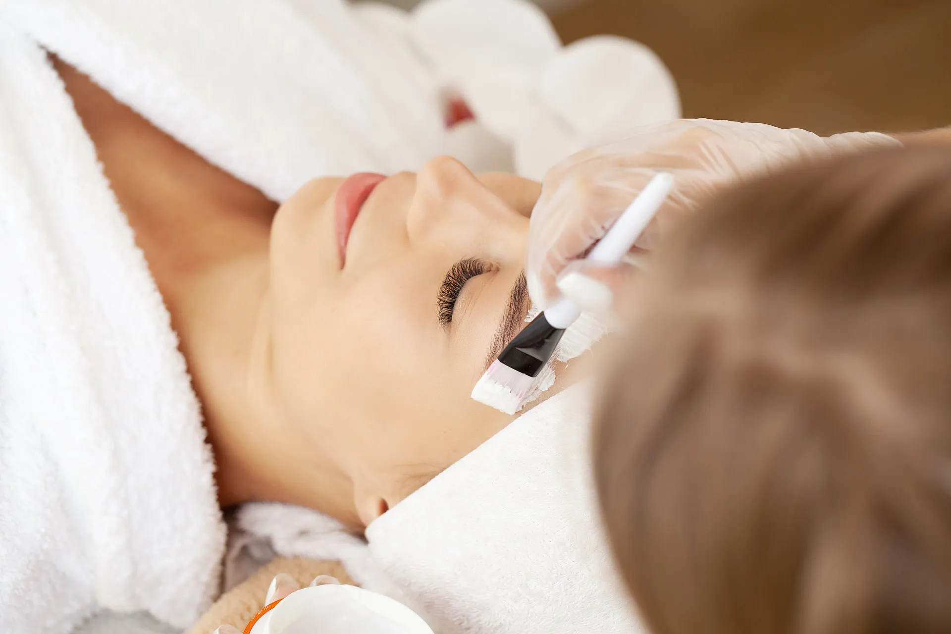 Facials - Gilded Palm Cosmetic Medicine & Spa