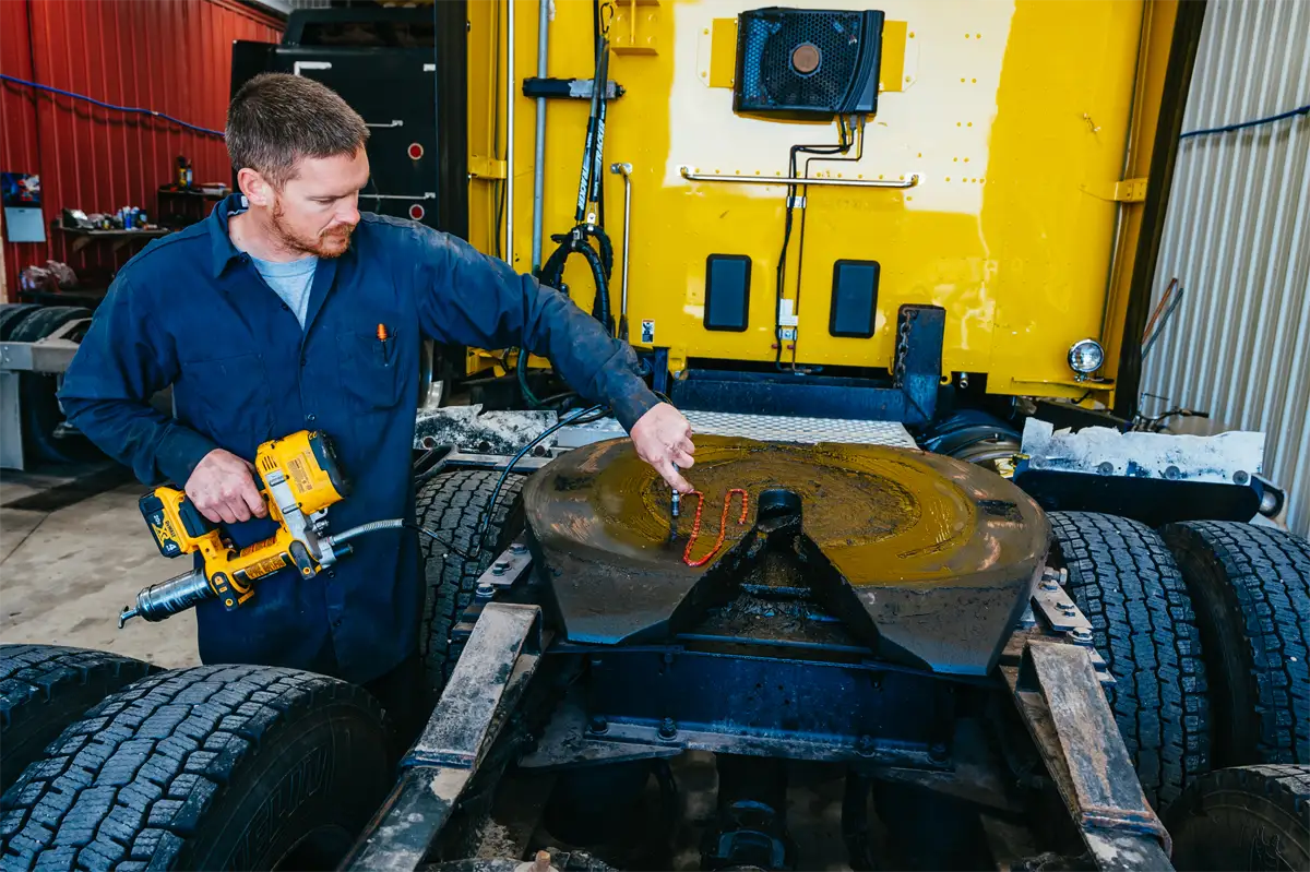 Mobile Truck Repair & Fleet Services in Plaistow, NH | Tri-State Diesel ...