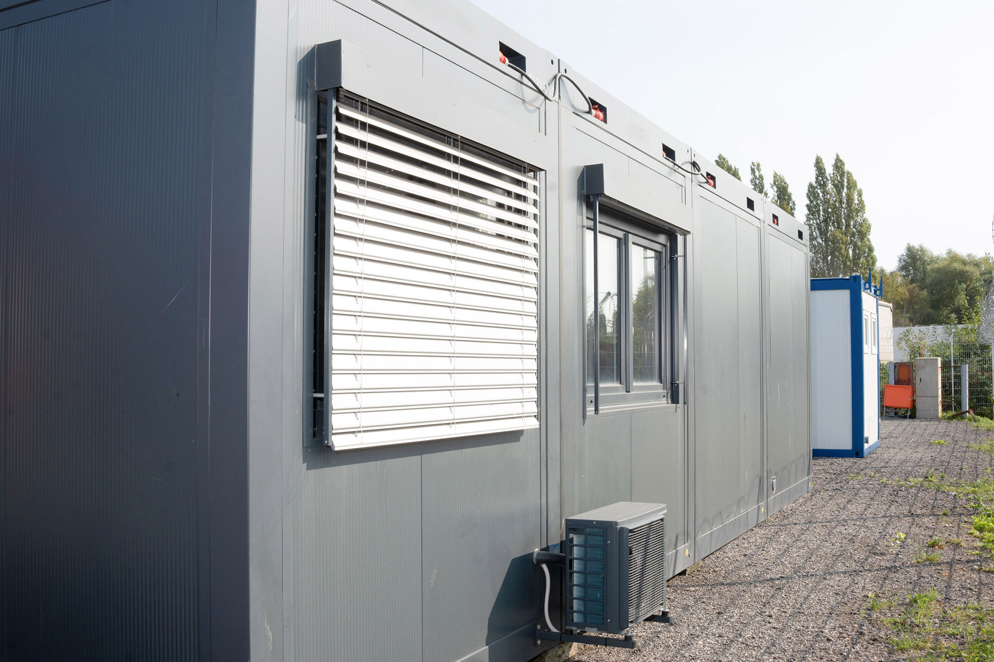 Sanitary and office containers from Unitainer | Flexible and convenient