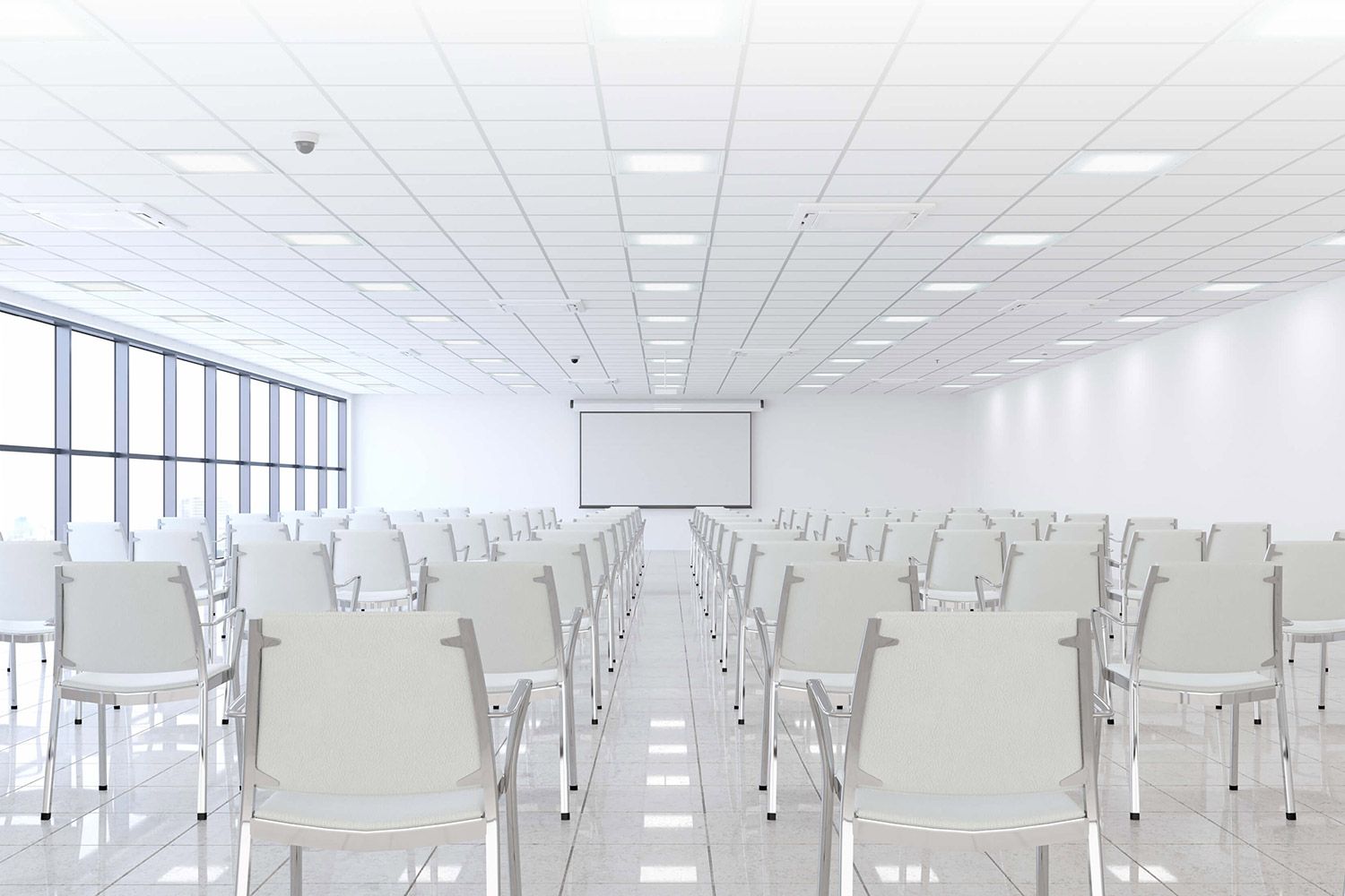 Overcoming the challenges of an oversized classroom | Atomi