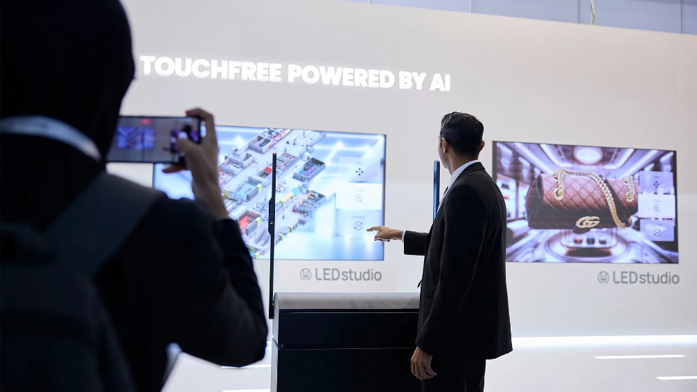 AMERIA AG | News & Press | LED Studio & AMERIA form technical partnership