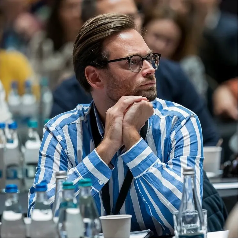 WeavePay - Your International Payment Partner