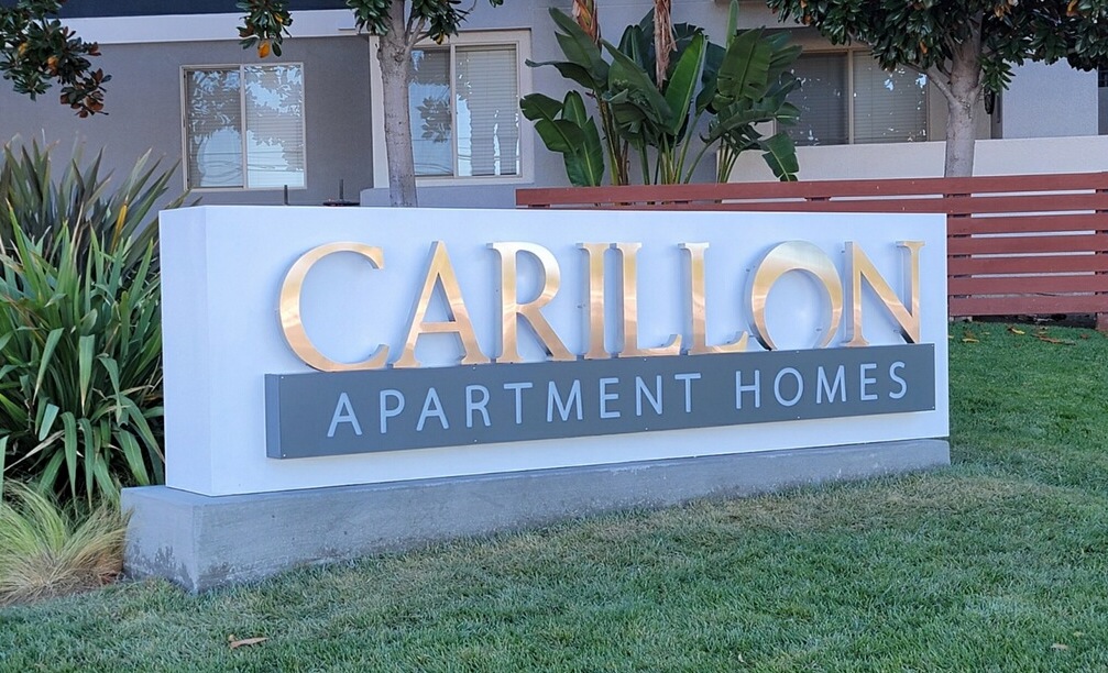 Refined Signs & Mailboxes