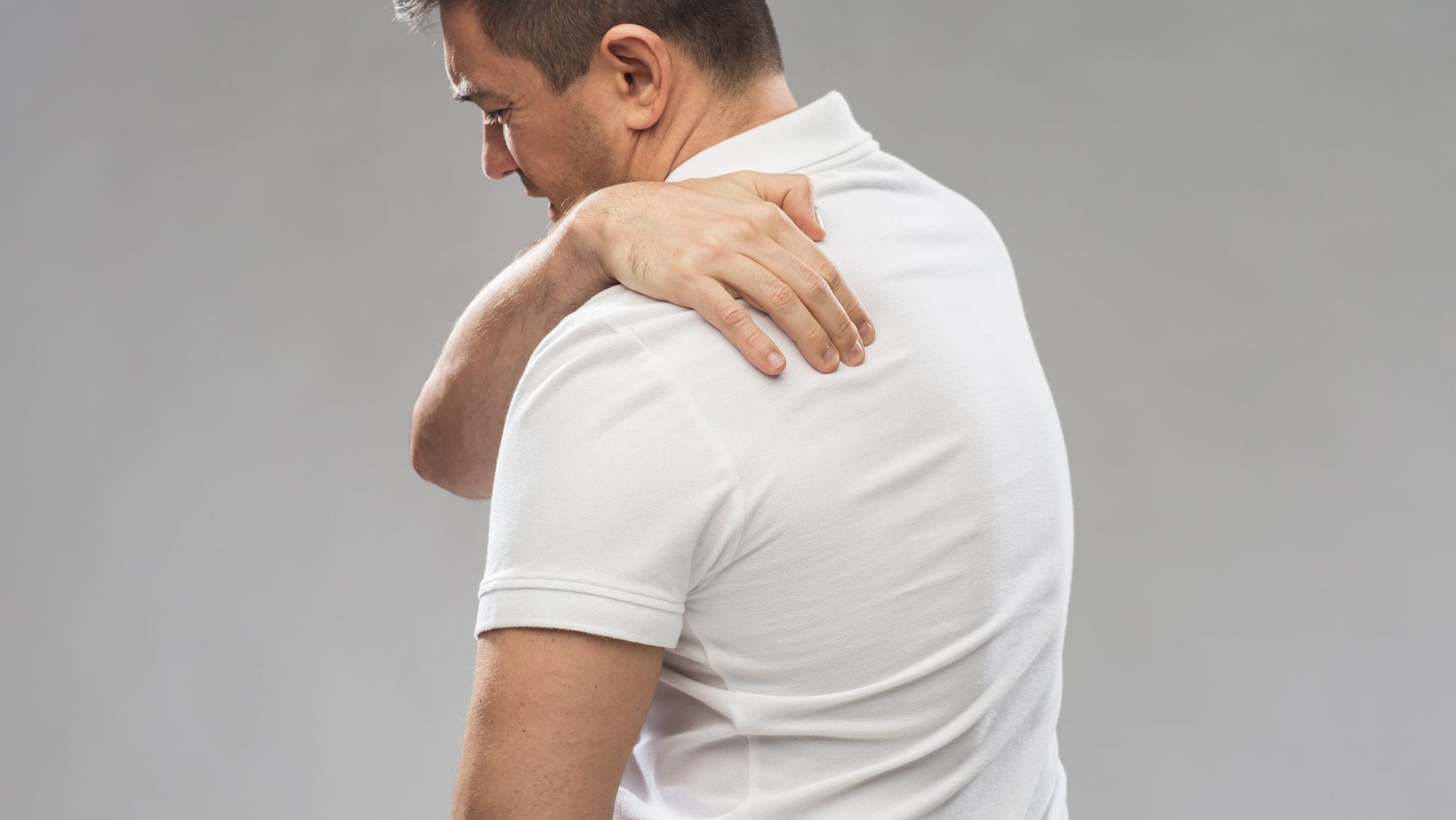 Understanding upper left side back pain: causes, symptoms, and ...