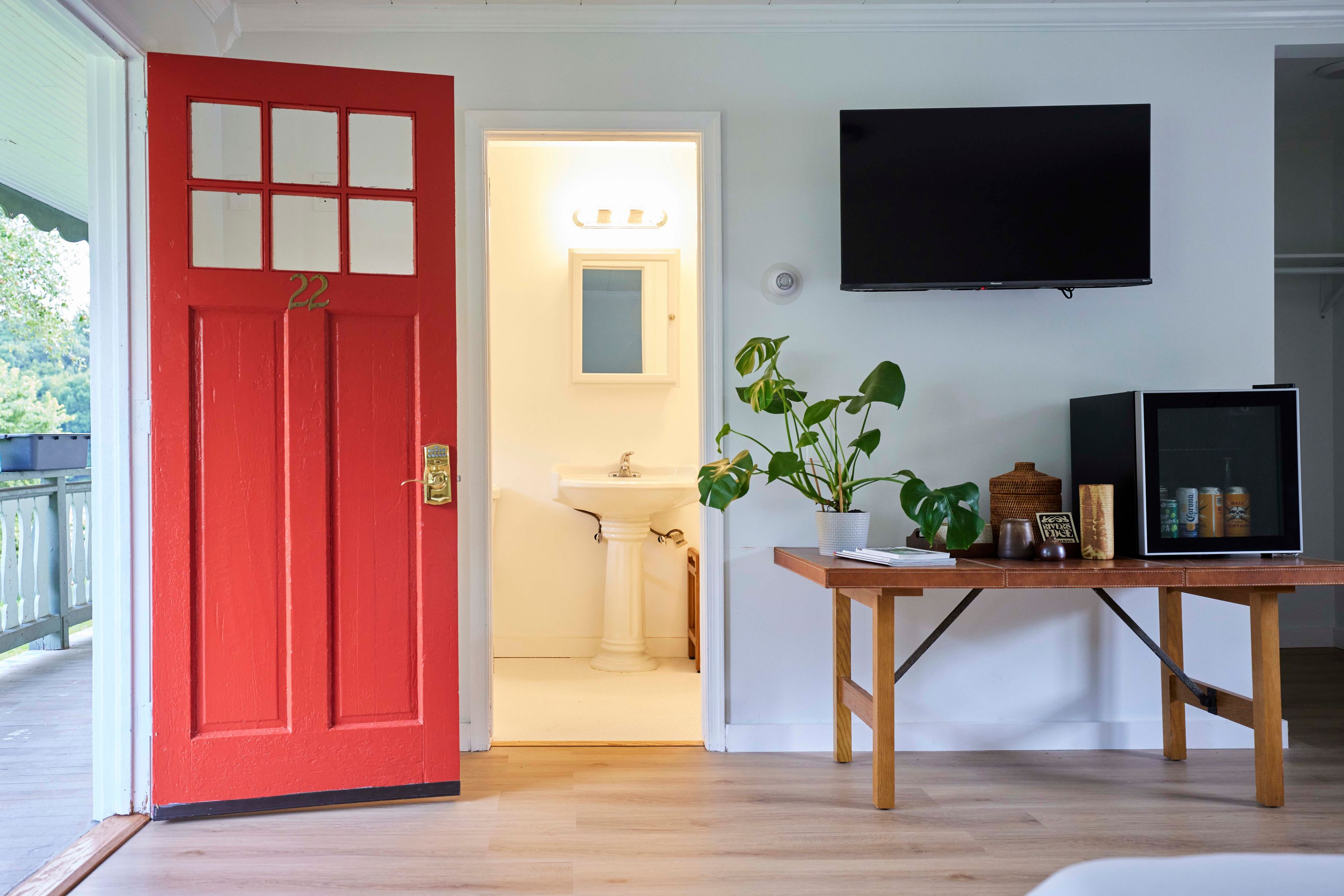 Rivers Edge | Rooms
