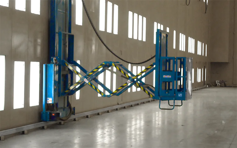 Abrasive Blast & Surface Preparation Lifts | LPI, Inc.