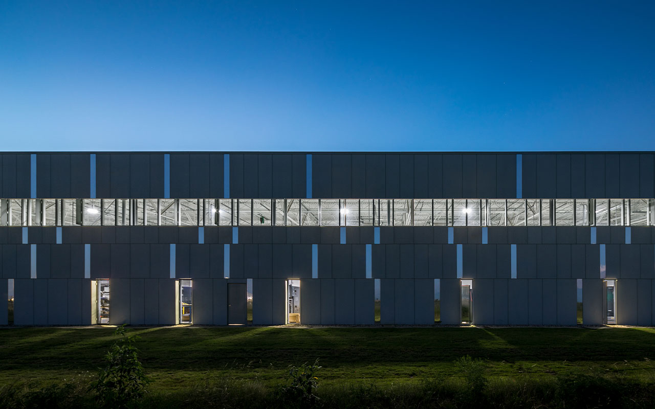 Driven by the unique location and program, architects designed this ...