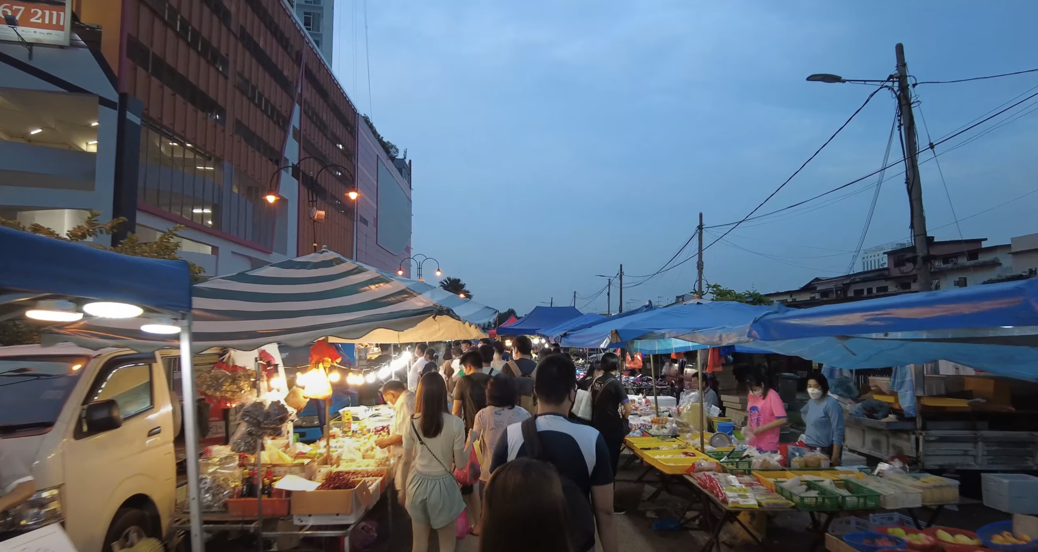 Top 10 Pasar Malam in Johor Bahru: Experience the Vibrant Culinary Scene