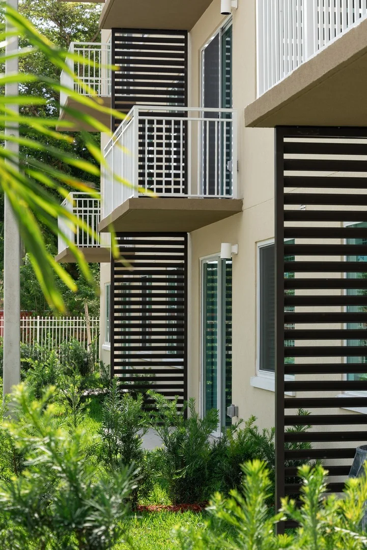 Resia Coral Reef in Miami, FL