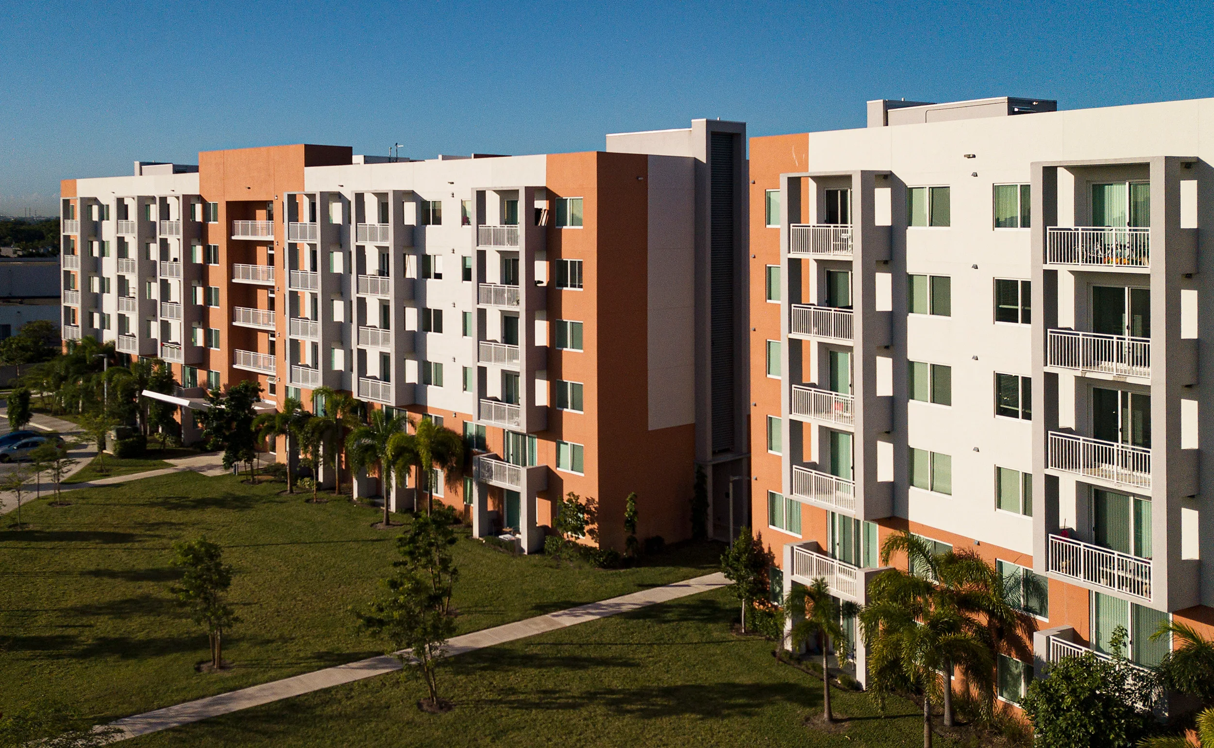 Resia Mangonia Lake in West Palm Beach, FL