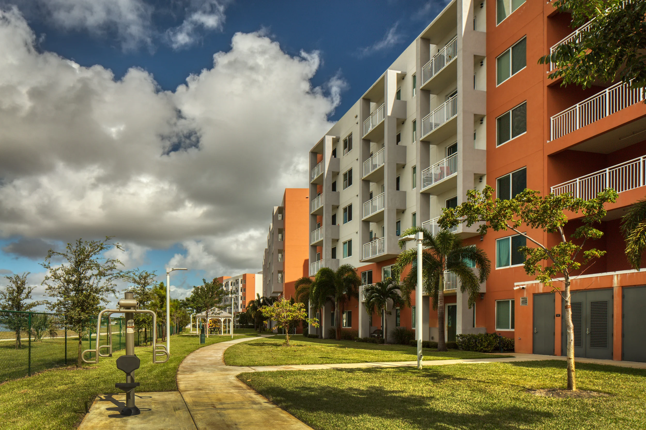 Resia Mangonia Lake in West Palm Beach, FL