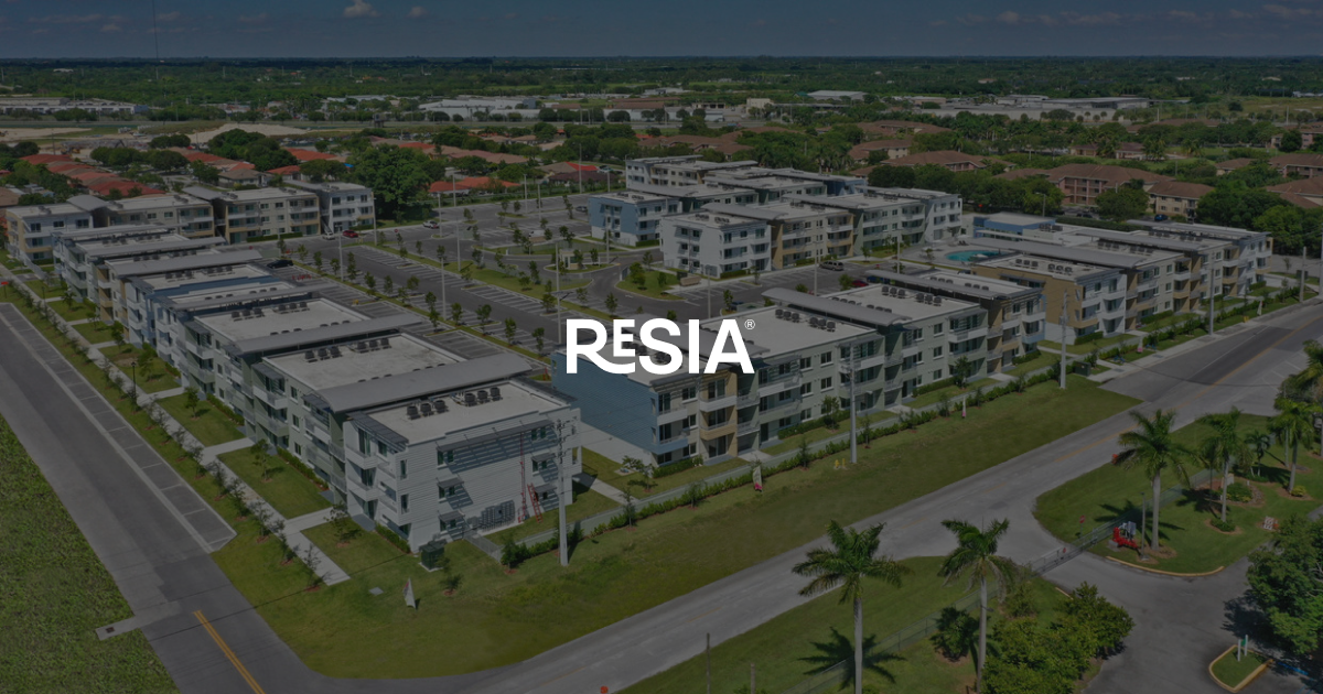 Resia Deering Groves in Miami, FL