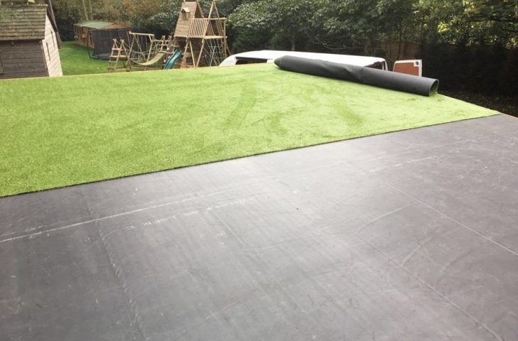 Premium Log Cabins | London TImber Buildings