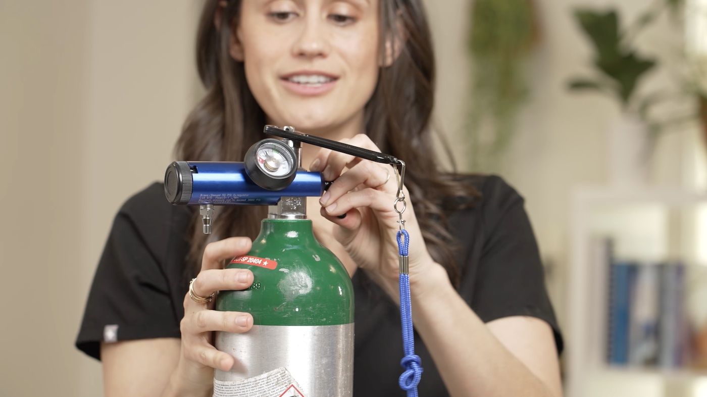 Why you need oxygen for ozone therapy and how to get it