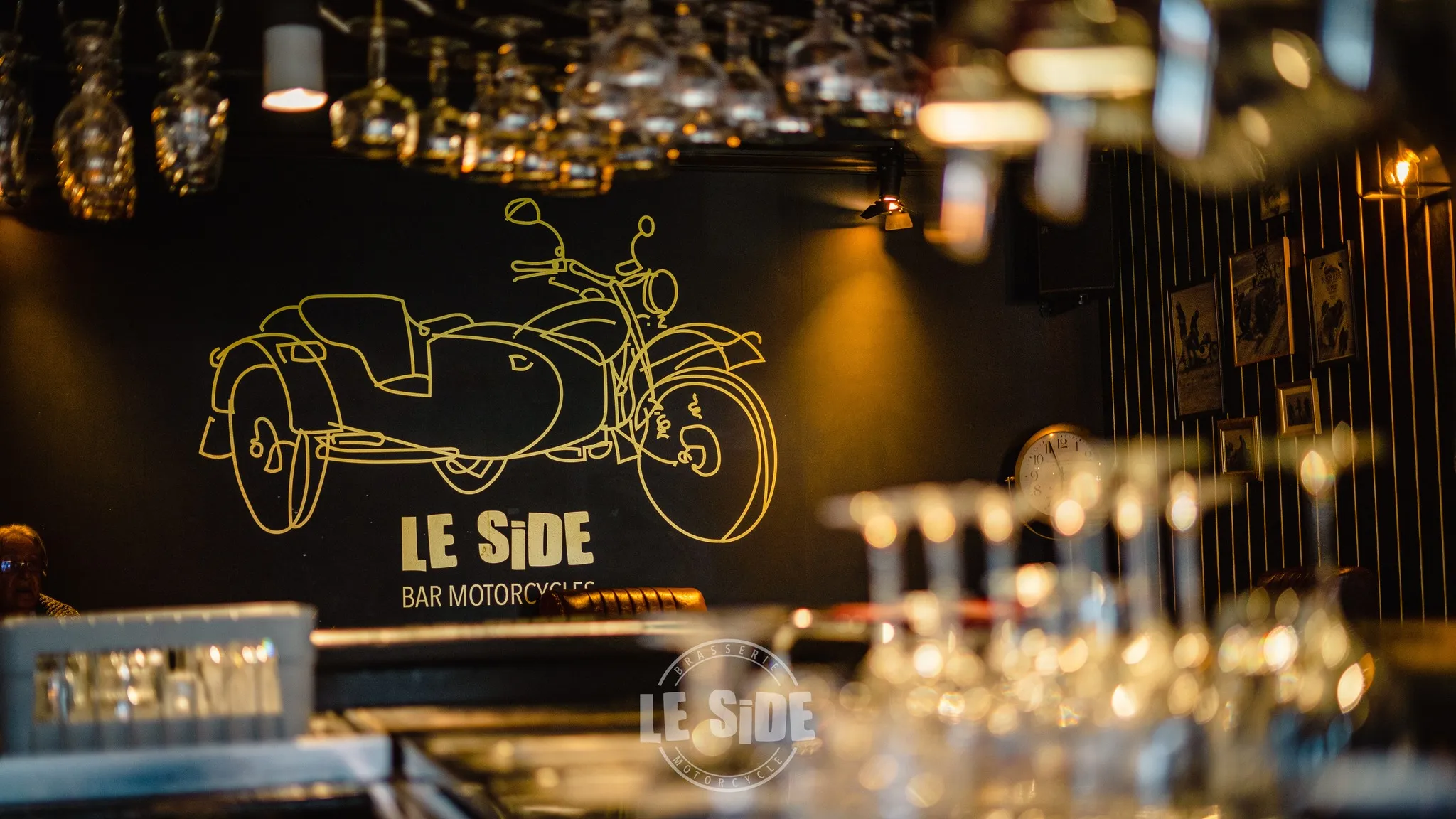 Le Side à Ciney | Brasserie & Bar Motards | Réservation