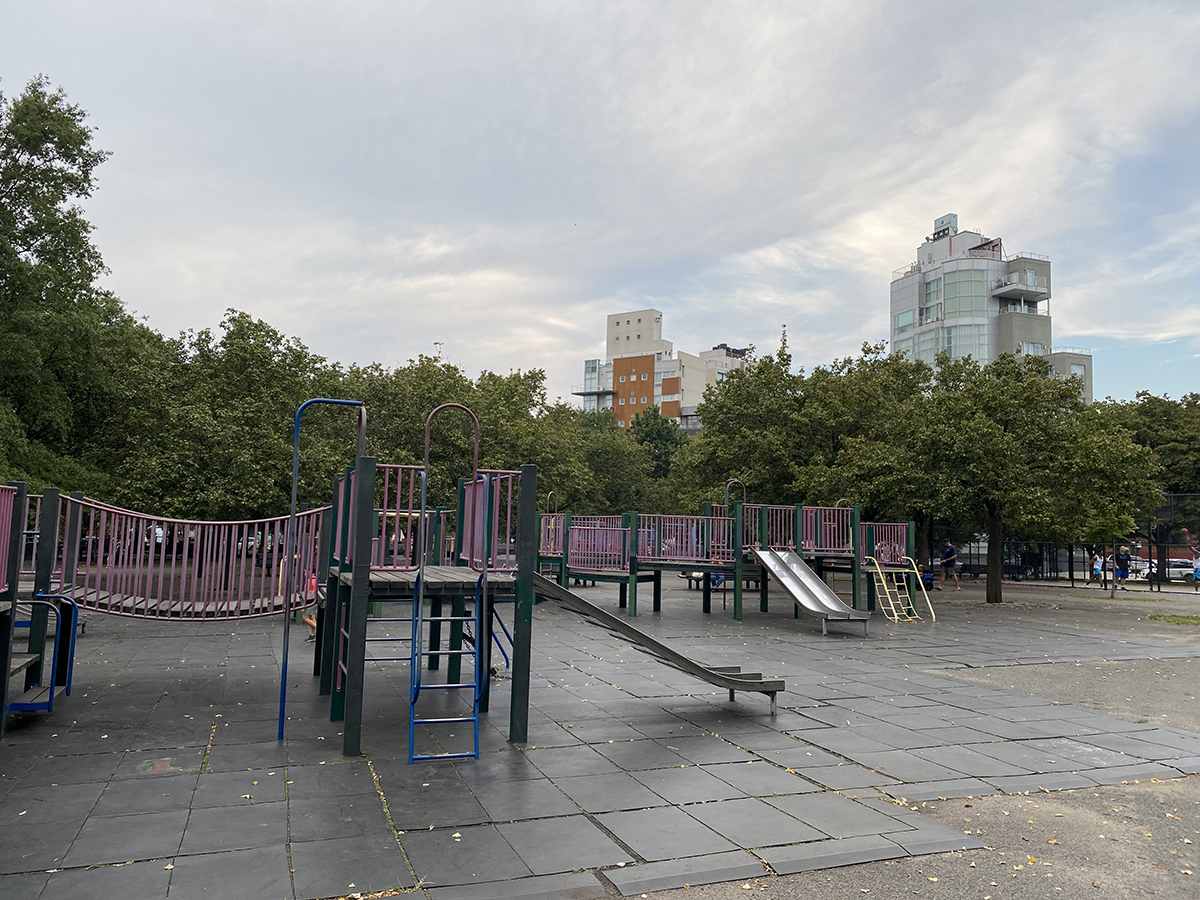 McCarren Park / Vincent V. Abate Playground - Brooklyn