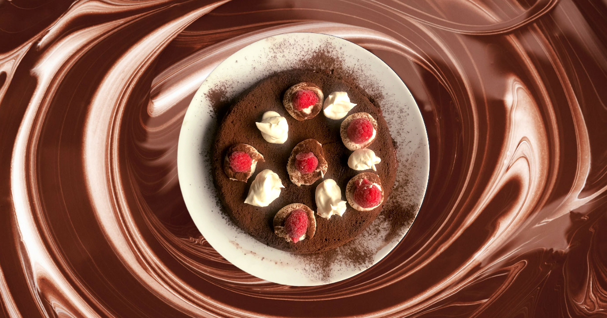 Faith’s Flourless Chocolate Berry Cake | Niv Mag