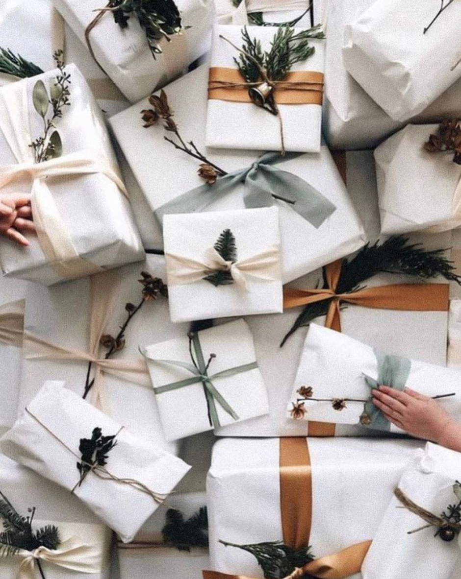 Unwrapping Sealed with Emily Hazan | Niv Mag