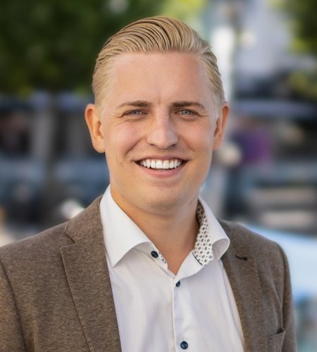 Eiendomsmegler Adrian Hamre Evensen - Les anmeldelser