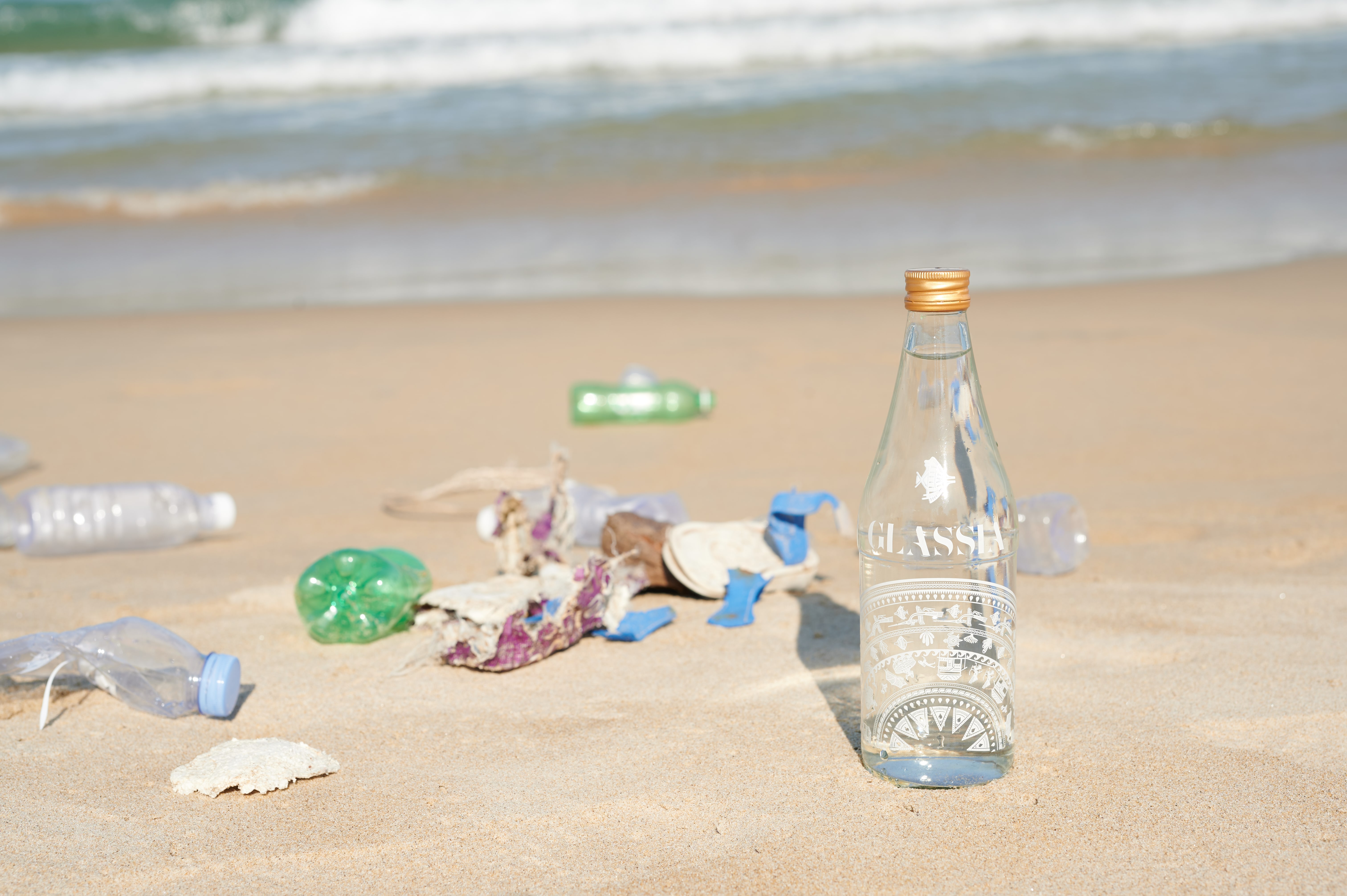Glassia Water: Unveiling the Environmental Benefits of Reusable Glass ...